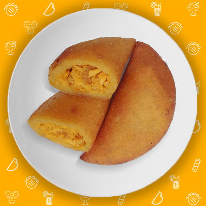 Empanada con Pollo (Empanada with Chicken) ⋆ FullCheese.com